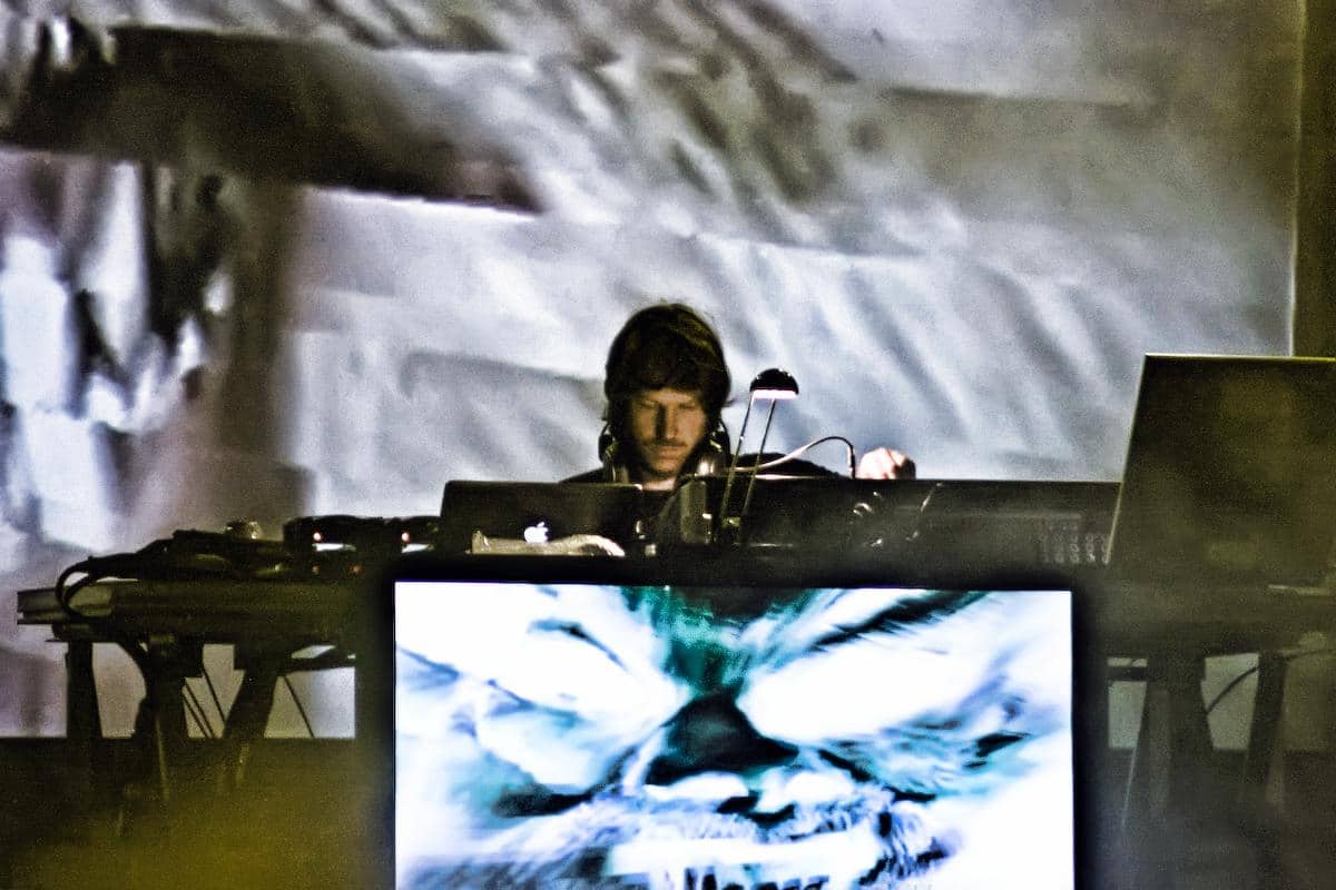 Aphex TwinとWeirdcoreのコラボデジタルアート作品が1500万円で落札される | block.fm