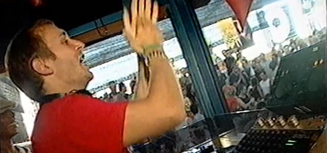 アナログでDJする若々しい「David Guetta」の動画が公開。 | block.fm