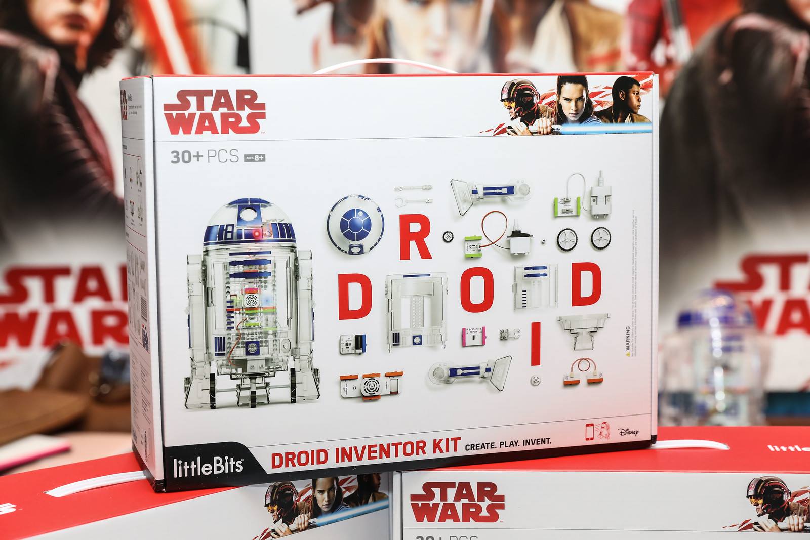 『スター・ウォーズ』のR2-D2を自作できるキット・DROID INVENTOR KITで遊んでみよう! | block.fm