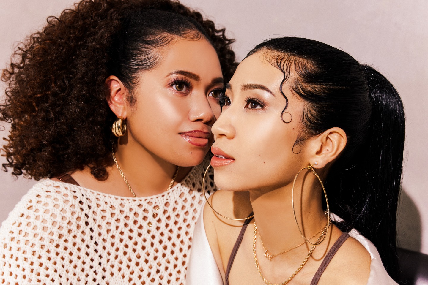 aimi × EMI MARIAの初コラボ曲「Day N Night」リリース 12月14日にはライブで初披露 | block.fm