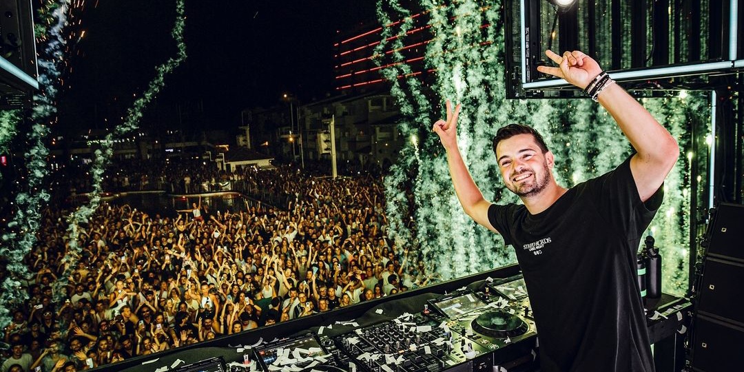 Martin Garrixが1位に返り咲き、Armin van Buurenと並び最多1位獲得者に。人気DJランキング「Top 100 DJs 2024」発表 | block.fm